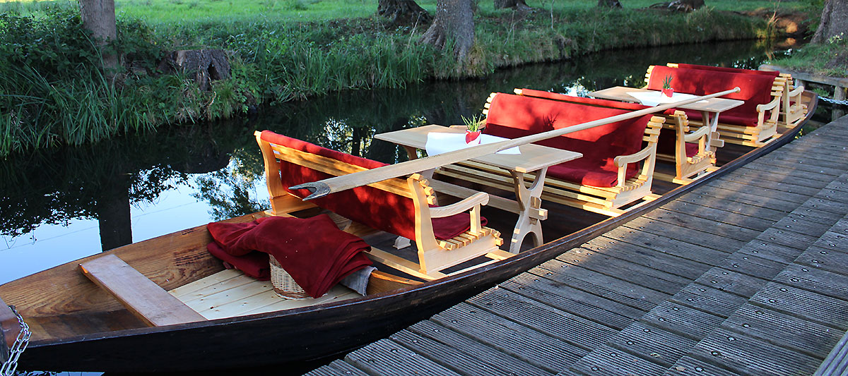Spreehafen Burg - Kahnfahrt im exklusiven Holzkahn